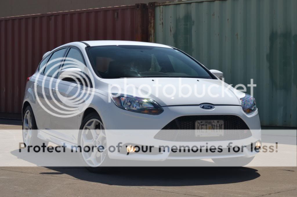 My new 2014 Ox white (ST3) | Ford Focus ST Forum