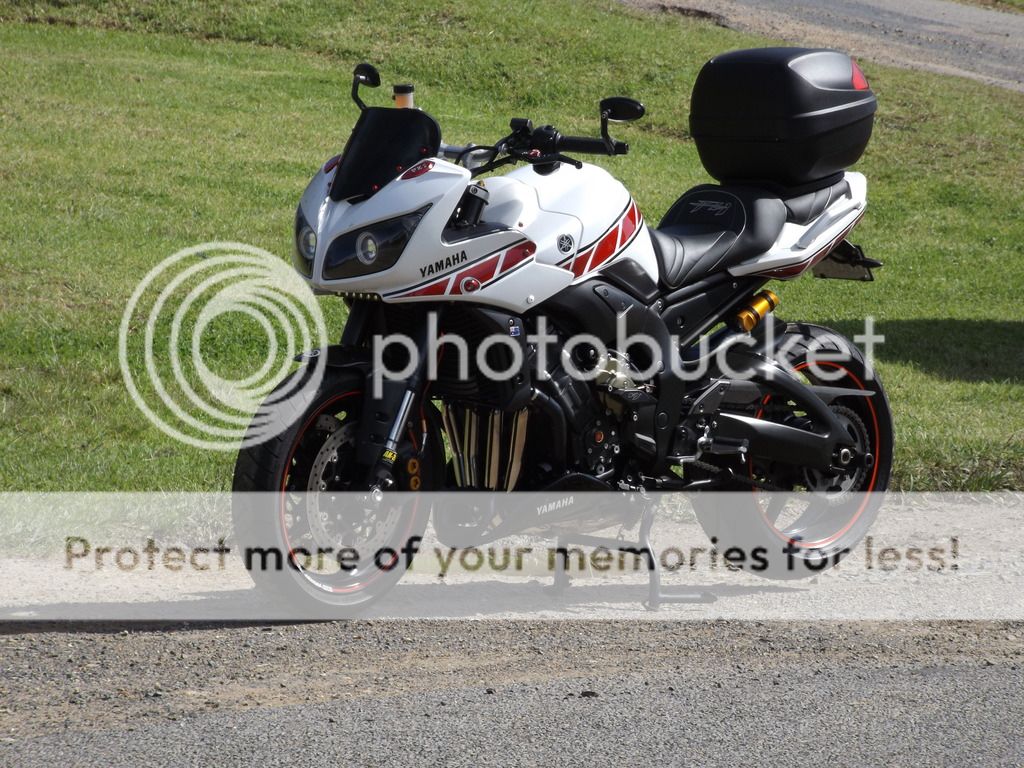 Retro body kit | Yamaha FZ1 Motorcycle Forum